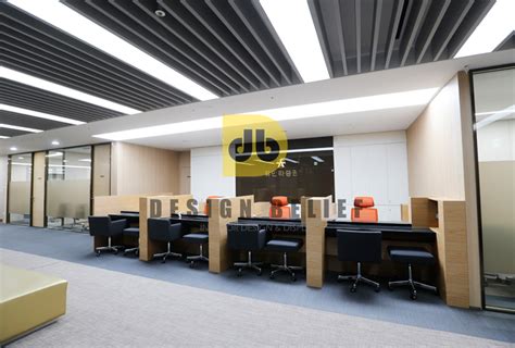 모던하면서도 내츄럴한 사무실 인테리어 상업공간 시공사례 하다 전국 인테리어 비교견적