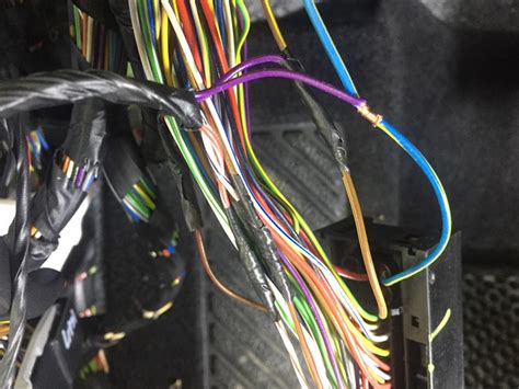 스마트 원격시동 경보기 티볼리 마이키프리미엄 원격시동 마이키코펠매직카수입차 광주썬팅건물썬팅코리아틴터블랙