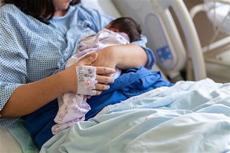 มดลูกไม่เข้าอู่ อีกหนึ่งปัญหาของแม่หลังคลอด ที่ควรเข้าใจ