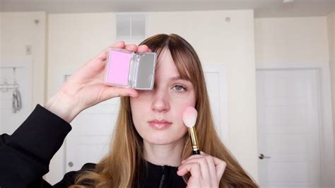 Reviewing The Dior Backstage Rosy Glow Blush in Light Pink - Hint of Gloss