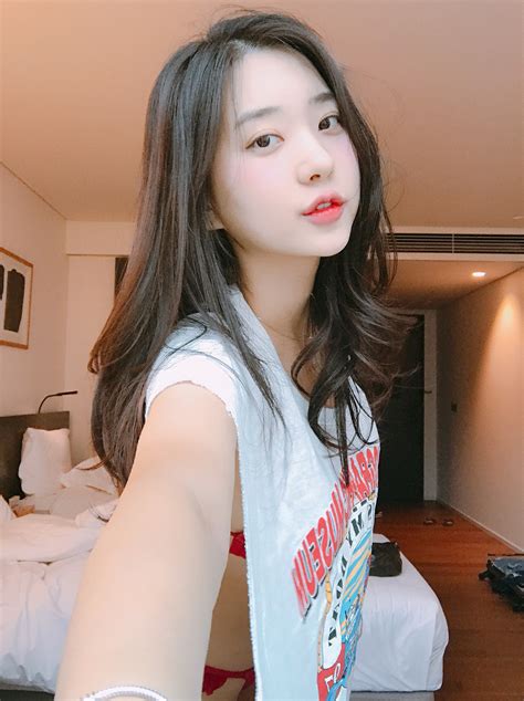 신재은 비키니 섹시 후방 뉴이슈