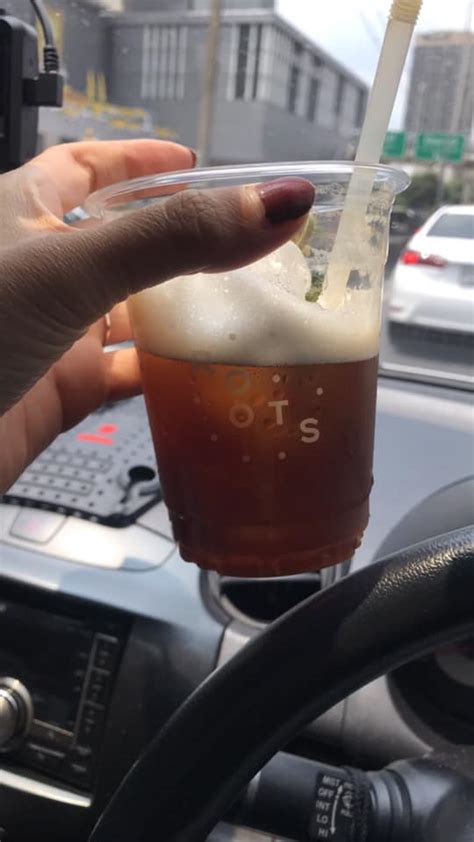 Roots มีใครเคยกินขนมส้มฉุน Som Choon กันบ้าง