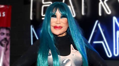 Lyn May Sufre Caída Mientras Bailaba En Programa Unotv