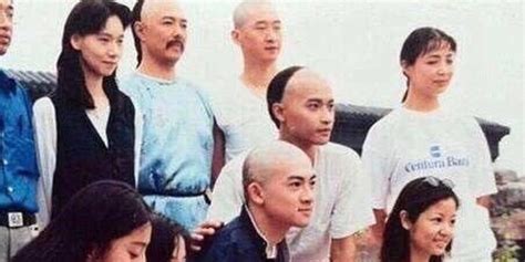 还珠格格老照片曝光 范冰冰赵薇林心如侧颜杀 手机新浪网