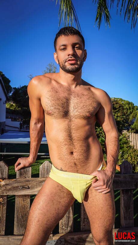 Latin Hunky Guy Oskar Ivan And Italian Muscular Rudy Gram Make A Love