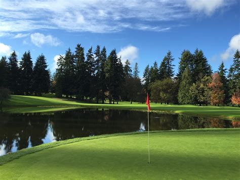 The 2026 Best Golf Courses In Seattle List