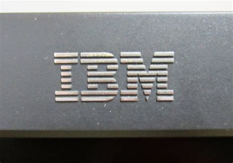 LCD Monitor IBM ThinkVision 17