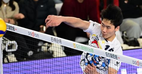 男 전체 1순위 김관우 기용 여부에 토미 감독 우선 순위 아냐