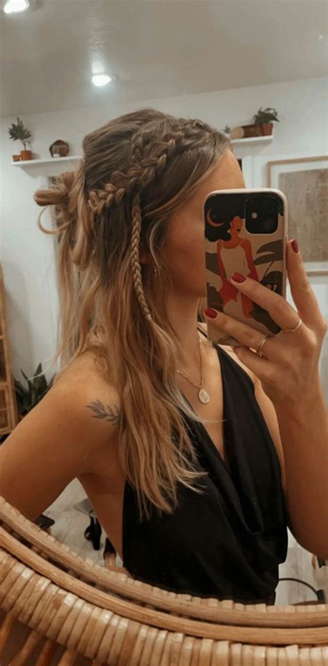 45 Cute Hairstyles For Summer And Beach Days Braid Band Messy Bun Half Up