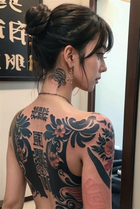 28 Unique Back Tattoos That Make A Statement Insiderlyfe