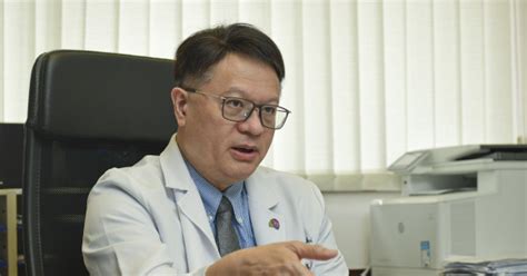 許樹昌：疫情走勢急或延至聖誕新年 促再收緊防疫措施 星島日報