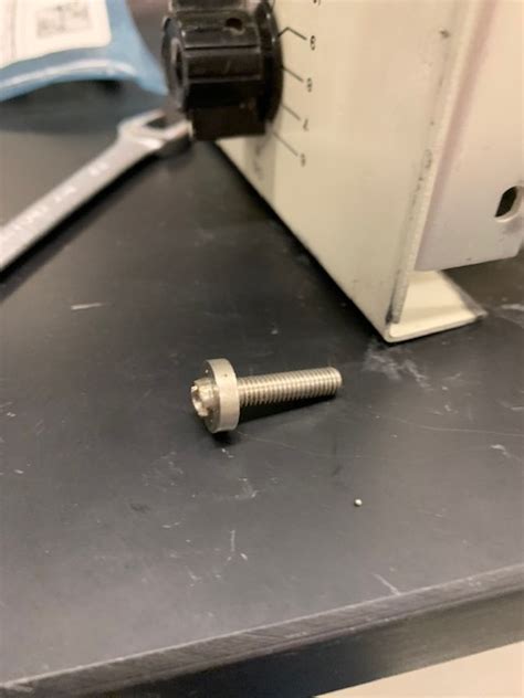 Female Banana Plug Replacement Interconnect Digikey Techforum An Electronic Component And