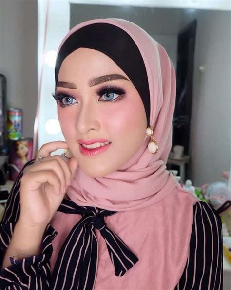 Nadiva Putri Agustina Model Dari Jambi Elwa