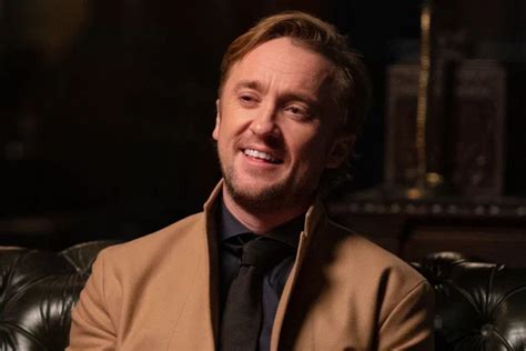 Драко Малфой выпустил книгу о борьбе с алкоголизмом и наркоманией Российская газета