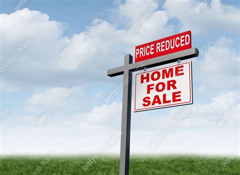 Real Estate Decline 이미지 1730188170 게티이미지뱅크