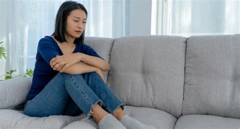 Relationship နဲ့ပတ်သက်ပြီး စိတ်ညစ်စရာရှိတဲ့အခါမှာ လုပ်သင့်တဲ့အရာများ