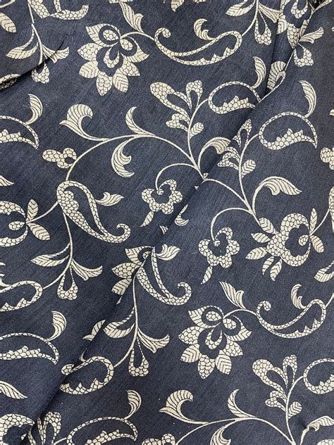 Unique Radiating Ethnic Floral And Leafy Print On Pure Tussar Silk Fab
