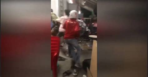 អាវុធហត្ថរាជធានីភ្នំពេញ ចាប់ខ្លួនក្រុមអ្នកក្លាហានលេងដាវកាំបិតម្នាក់ទៀត