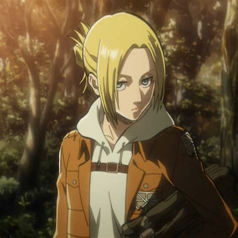 Pin By Adeline On Manga Annie Leonhart Blonde Anime Characters