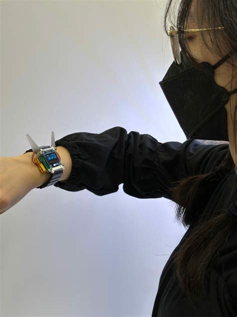 Computer Science Class Shows Babes How To Successfully Create Circuit Boards Without