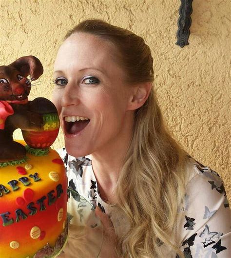 Vanessa Baumanns Instagram Twitter And Facebook On Idcrawl