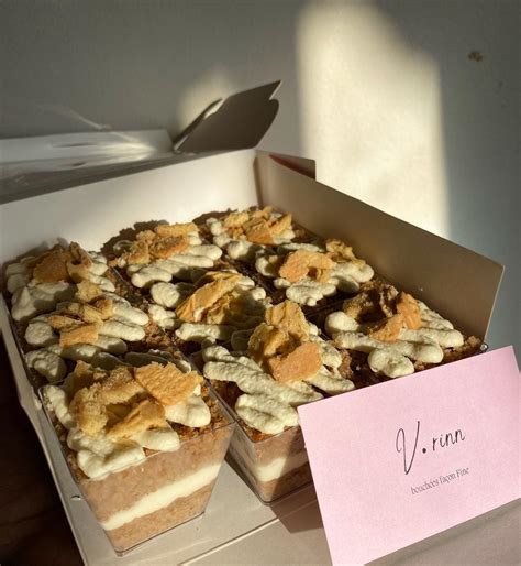 V Rinn V Rinn • Instagram Photos And Videos