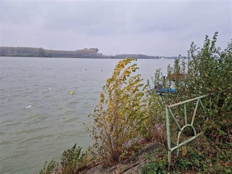 Жълт код за силен вятър за утре Кворум Силистра