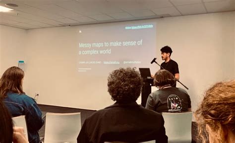 Using Dot Density Maps To Visualise Complex Population Data
