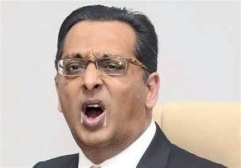 Le Cas De R Bhadain Débattu Le 15 Mars Il Peut Néanmoins Voyager