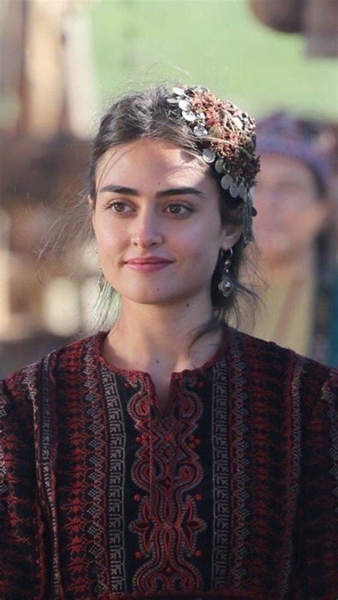 Halimah Sultan Beauty Model Poses Photography Turkish Beauty