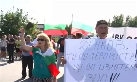 Лозарите подкрепиха зърнопроизводителите в Бургаска област ᐉ Новини Tribune Bg