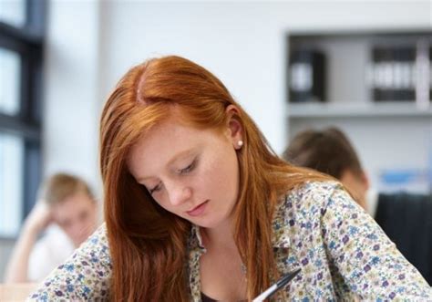 How Many Marks Do You Need To Pass Gcse English