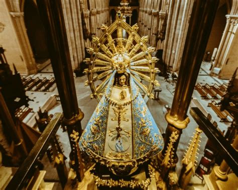Día De La Virgen De Luján Box Diario