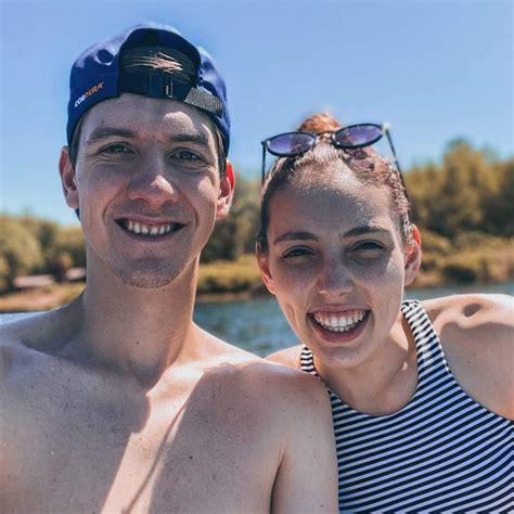 Aidro Nmim5kdm6emavfbewhltkmufpjfrqornyke7lqj2mmzug S900 C K