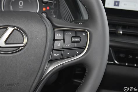 【雷克萨斯ux260h 探·趣版右侧方向盘功能按键图片 汽车图片大全】 易车