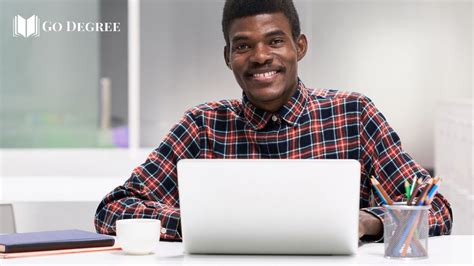 Self Paced Vs Traditional Learning Pros And Cons Go Degree