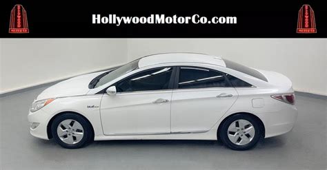 2011 Sonata White