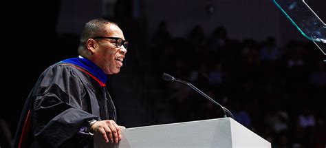 Alumnus Ralph H Groce Iii Delivers Speech For Met Commencement 2017