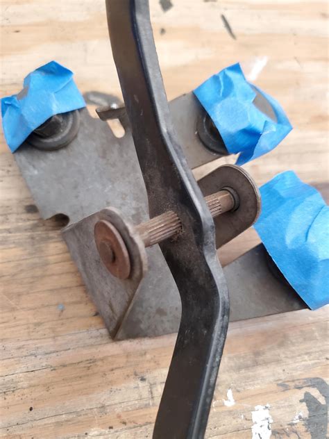 How Ro Disassemble Without Breaking Pivot Joints On Mid 90s F Truck