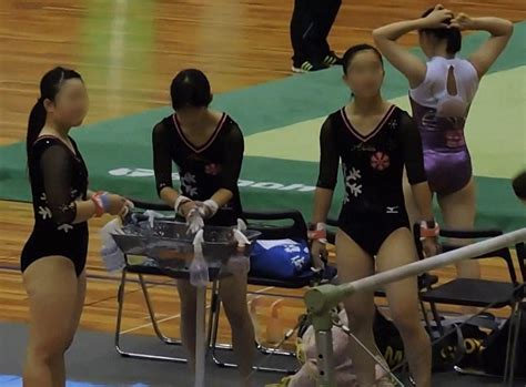 地方の女子高生体操部員のローカルハイレグレオタード動画