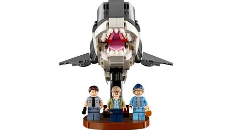 This Lego Jaws Set Honors The Films Most Iconic Line Yardbarker