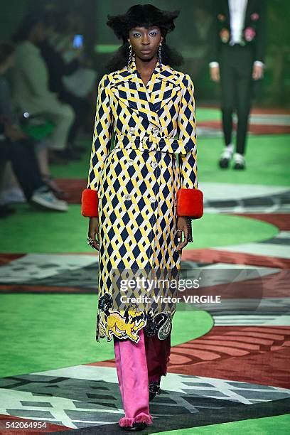3 139 Gucci Spring 2016 Italian Fashion Week Runway Photos And High Res