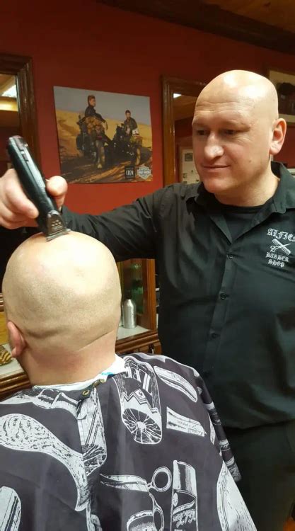 Post 770557381014847488 Shaved Head Tumbex