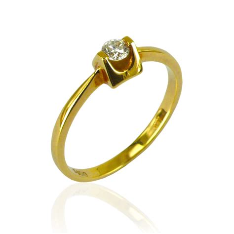 Zia Diamond Ring Radiance Diamond