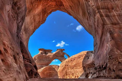 7 Day Western And Northern Saudi Arabia Route 2026