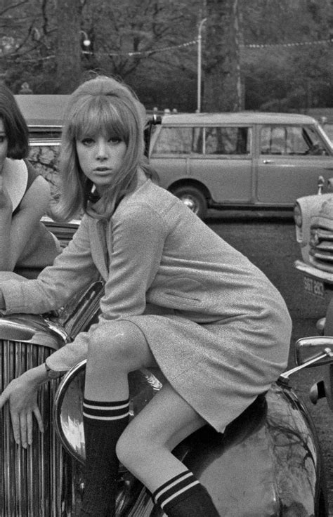 Rocks Most Beautiful Muse 36 Rare And Fascinating Vintage Photos Of A