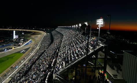 Auto Racing Headlines In Daytona Beach Fl Daytona Beach News Journal