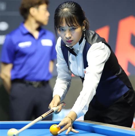 តោះ មកស្គាល់ប្រវត្តិ កីឡាការិនីកម្ពុជា ស្រួង ភាវី ដែលជាប់លេខ ៣ លើពិភពលោក និងលេខ ១