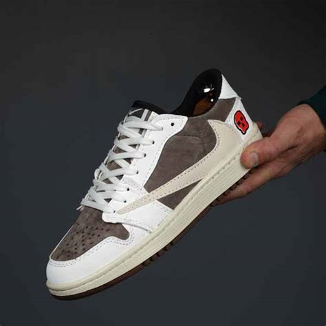 خرید و قیمت کتونی نایک ایر جردن ترویس جهان سفید قهوه ای