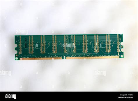 Sdram 168 Pin Hi Res Stock Photography And Images Alamy